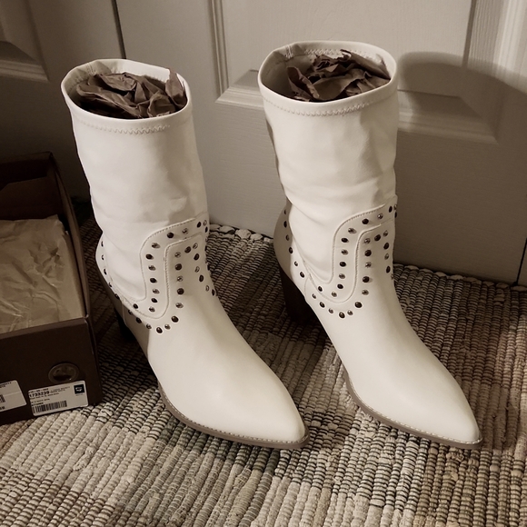 RUBY IDOL | Shoes | Oasis Society Cowboy Boots | Poshmark